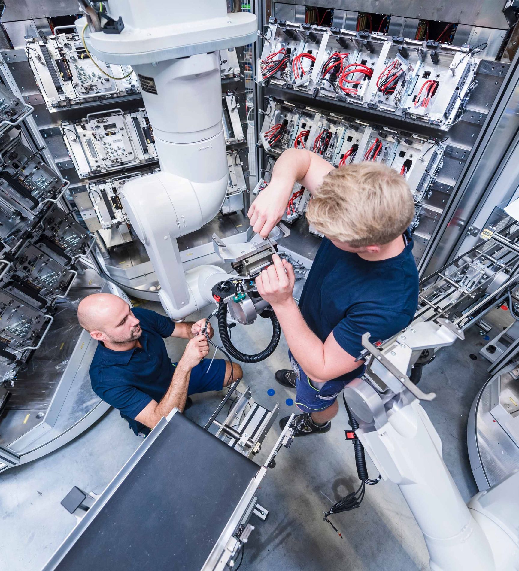 What we do: Innovative product & service solutions - About us - RS Group