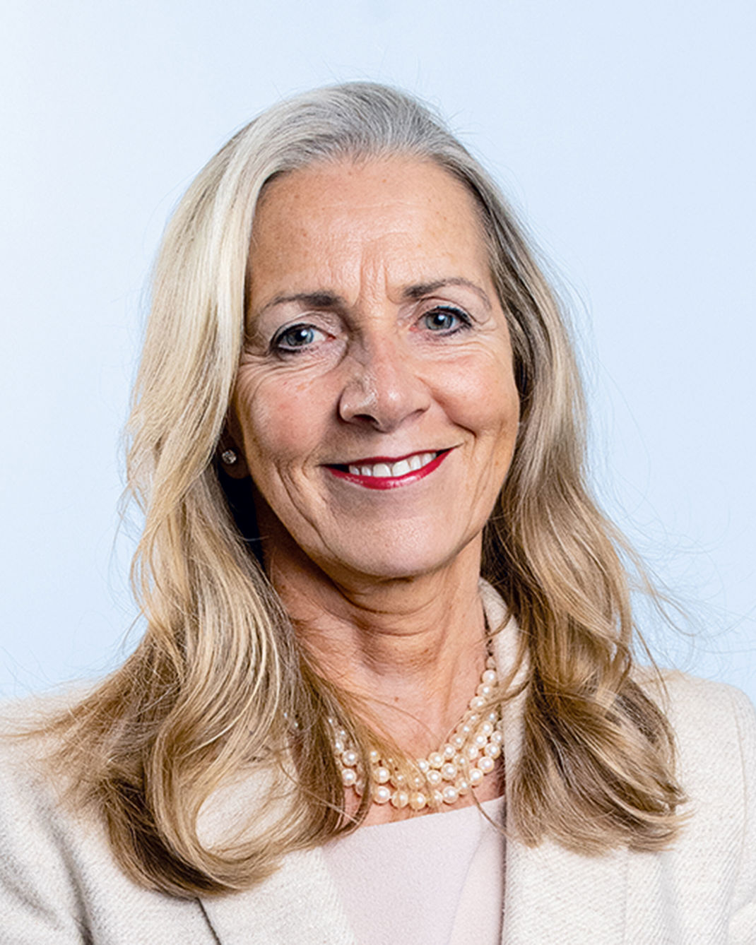 Carole Cran - Board of Directors - Our leadership - About us - RS Group